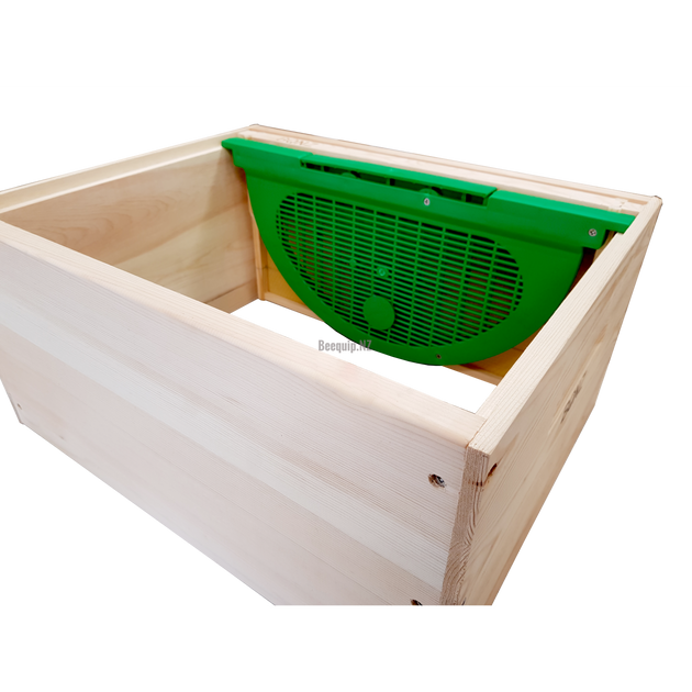 Buy Full Depth Frame Cage for Queen | Bee Health | Beequip